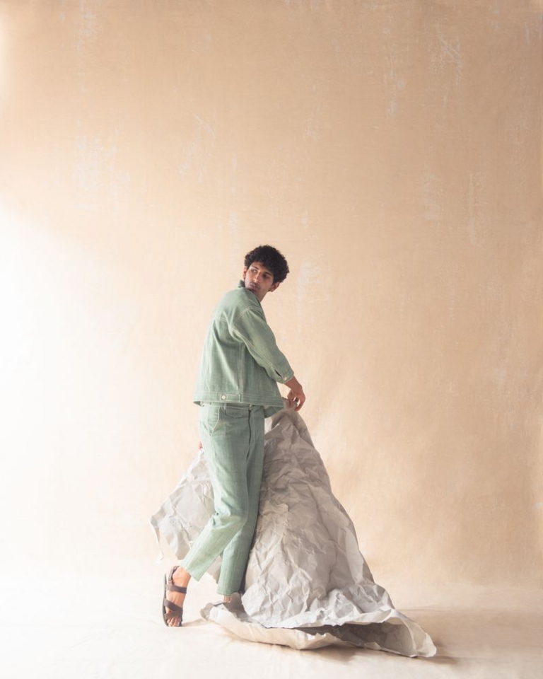 Halves - currentMood